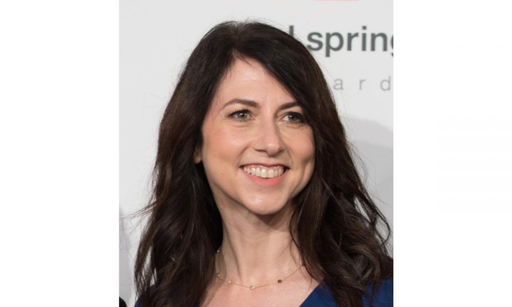 MacKenzie Scott Gets Married to Seattle Science Teacher - Owner's Magazine